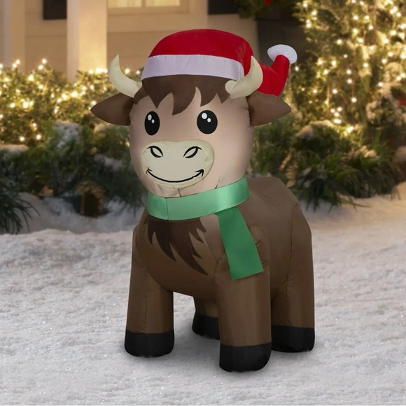 Holiday Time | Holiday | Highlander Cow 35 Ft Airblown Yard Inflatable ...